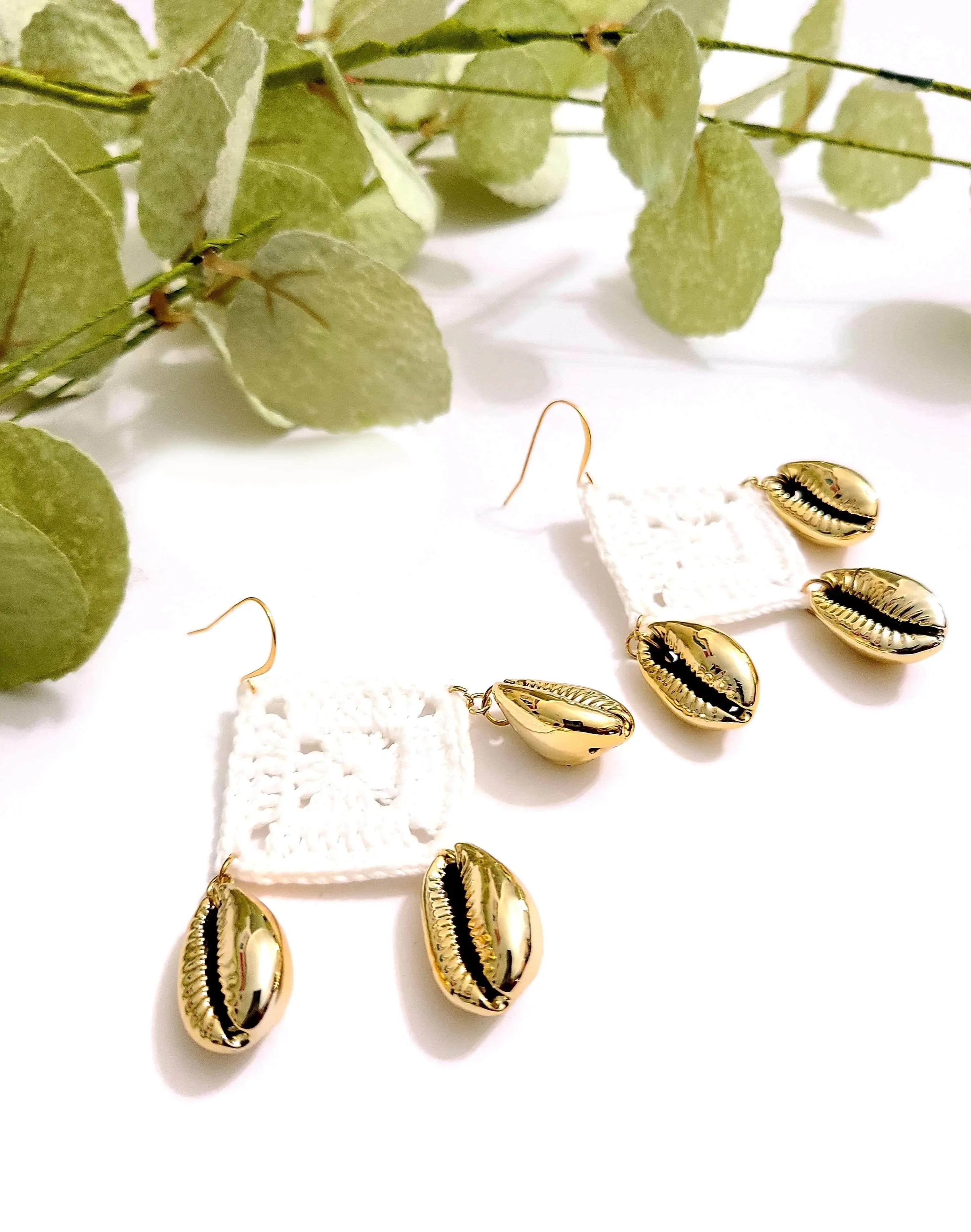 Statement Golden Cowrie Shell – SysaicKnotz